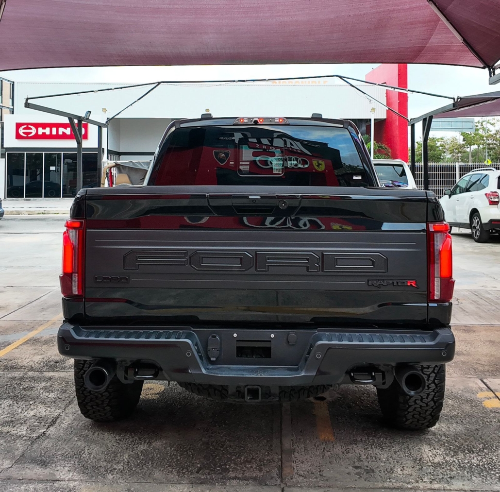 Ford Lobo Raptor R 2024 – JAH MOTORS